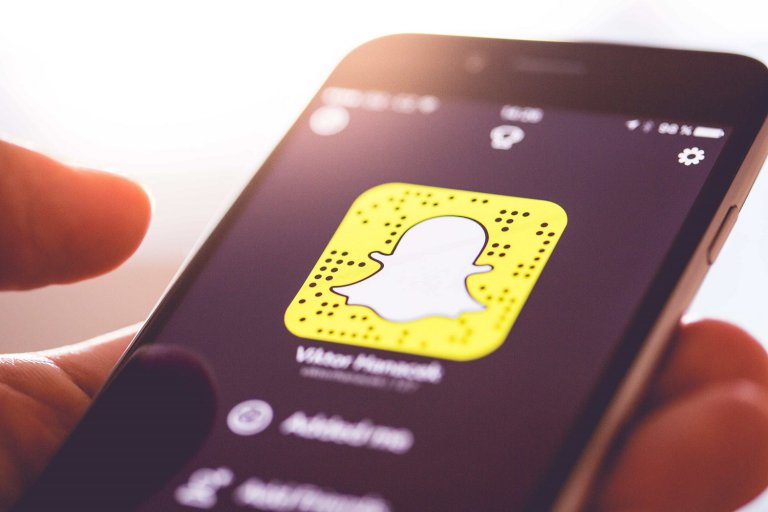 Snapchat lança o Spotlight para concorrer com o TikTok e Instagram ...
